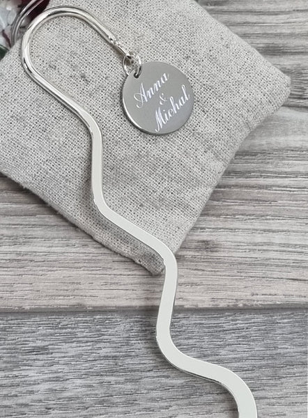 Marque-Page Pendant Acier Rond Gravé – Fabrique à Trésors